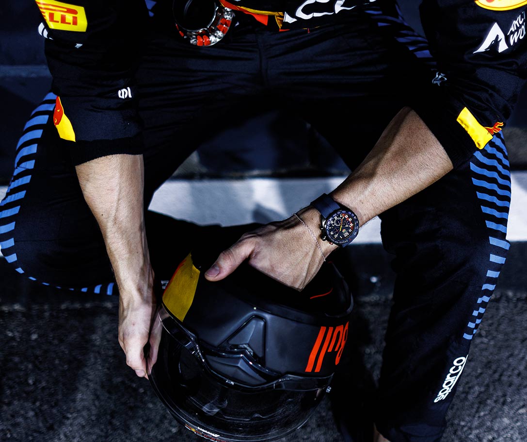 TAG Heuer FORMULA 1 RED BULL RACING | Watches News